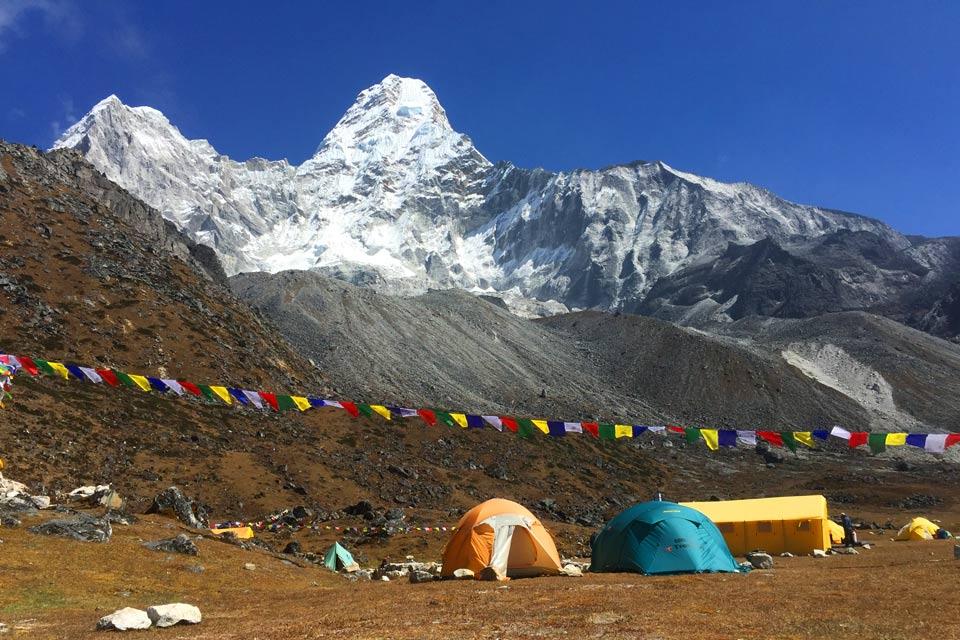 Ama Dablam Base Camp Trek-16 Days – Keep Walking Nepal